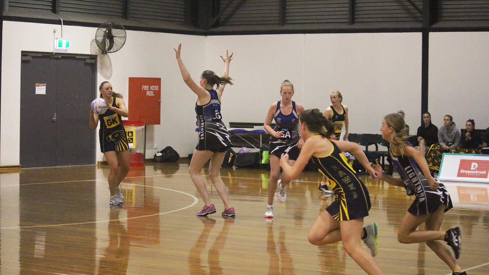 HAWKS STRIKE LIGHTNING IN VNL ROUND 15 - Hawks Netball Club