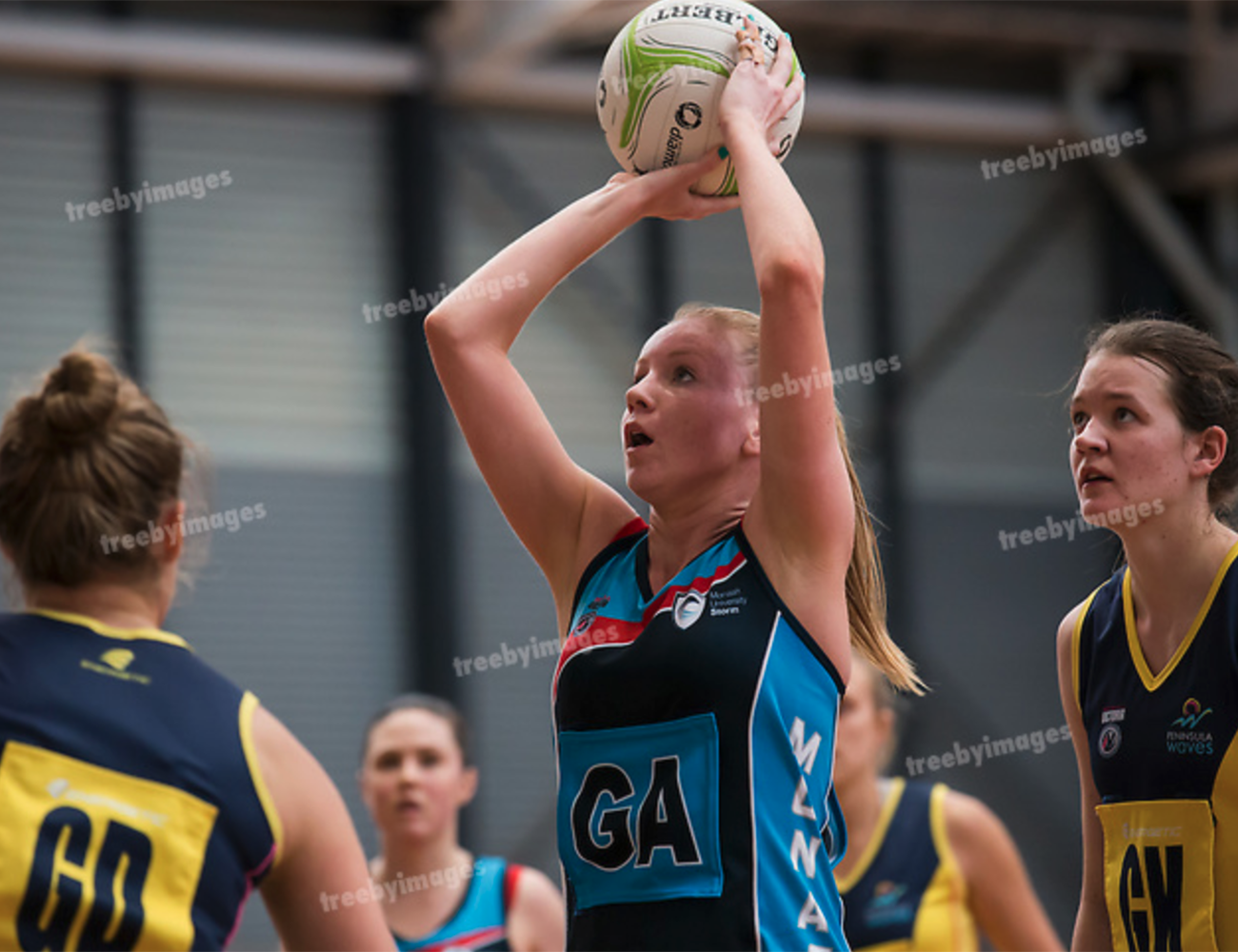 SHANNON NOTCHES 150 GAMES FOR HAWKS - Hawks Netball Club